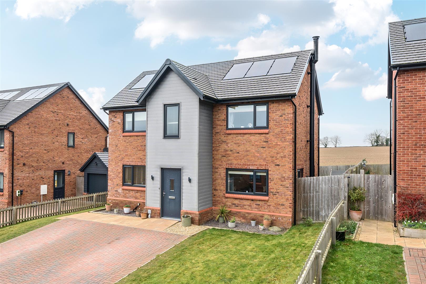 9, Stonehouse Close, Shrewsbury, SY4 1FH | Estate Agents & Auctioneers